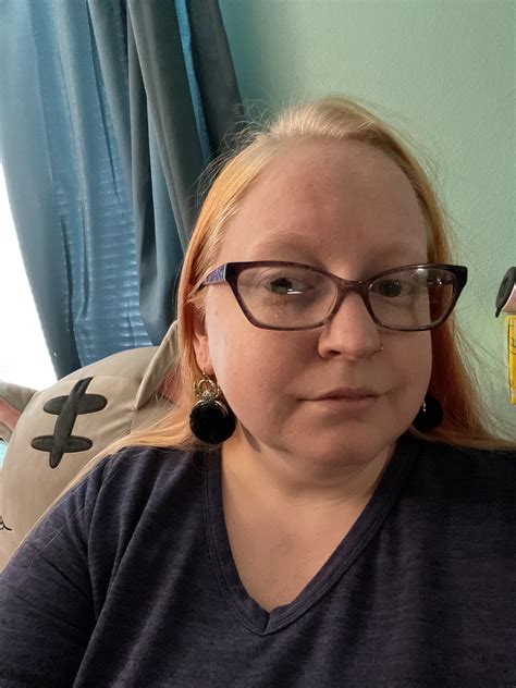 April Selfie Uonelilmermaid