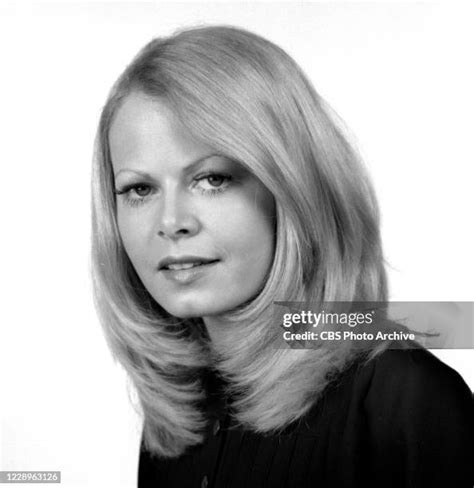 Sally Struthers Photos Fotografías E Imágenes De Stock Getty Images