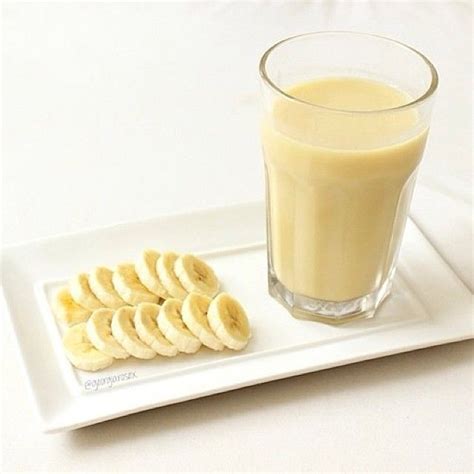 Healthy Banana Smoothie Recipe
