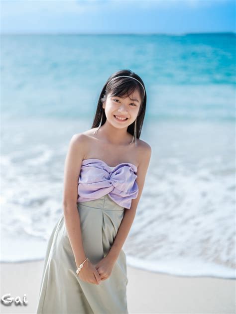 Cute Cool Beauty Jcrino Gais Portrait Photo