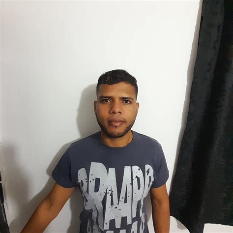 Liamsmith20 Cam Model Free Live Sex Show And Chat Stripchat