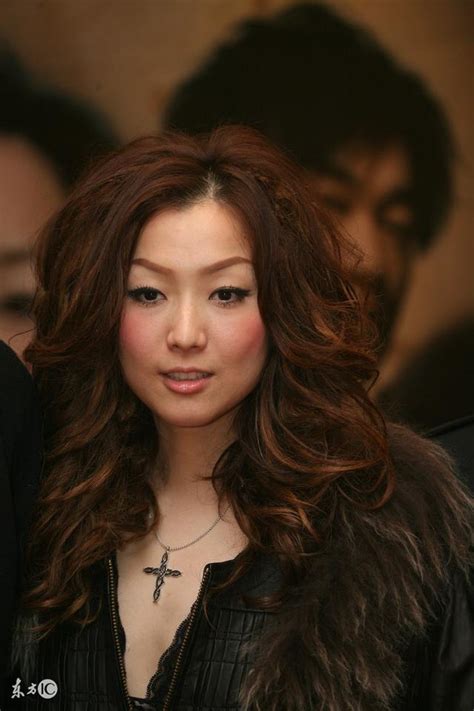 鄭秀文現在是怎麼樣的生活 每日頭條