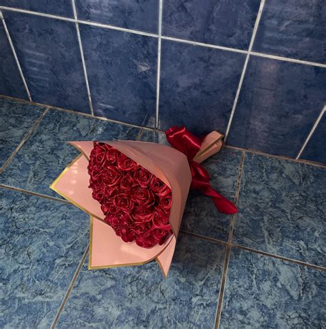 Букети з атласних стрічок Їстівні букети🩵🩵🩵 33🌹 блиск Ціна 595 грн