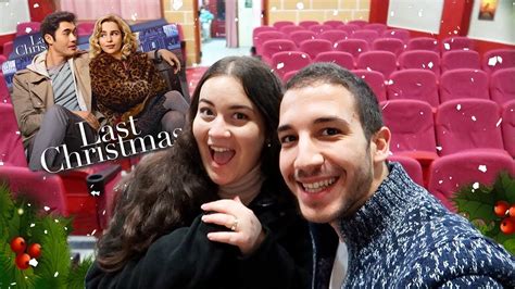 ΕΒΑΛΕ ΤΑ ΚΛΑΜΑΤΑ ΣΕ ΧΡΙΣΤΟΥΓΕΝΝΙΑΤΙΚΗ ΤΑΙΝΙΑ ΣΤΟΝ ΚΙΝΗΜΑΤΟΓΡΑΦΟ Youtube