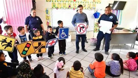 Enseñan A Niños La Cultura Vial