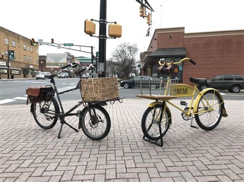 2012 Civia Halsted And 1939 Schwinn Cycle Truck Vintage Bicycles Bicycle Design I Want To