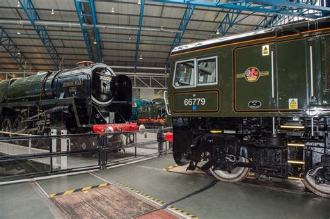 Gb Railfreight Unveils Final Class 66 For The Uk