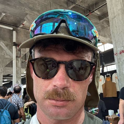 Thomas Hendry Youtube