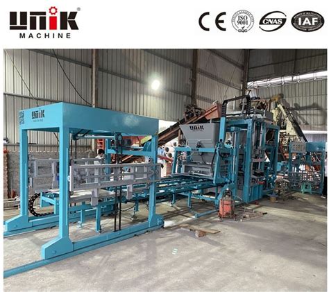 중국 자동 콘크리트 벽돌 만들기 기계 공급 업체 제조업체 공장 직접 가격 Unik®