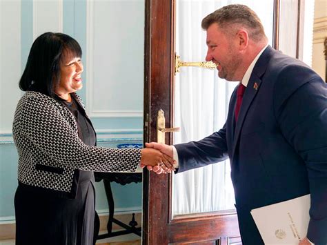 Посол Республики Беларусь Борчук Виталий Петрович