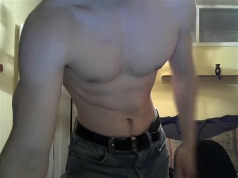 Muscled Guy More Flexing ThisVid Com