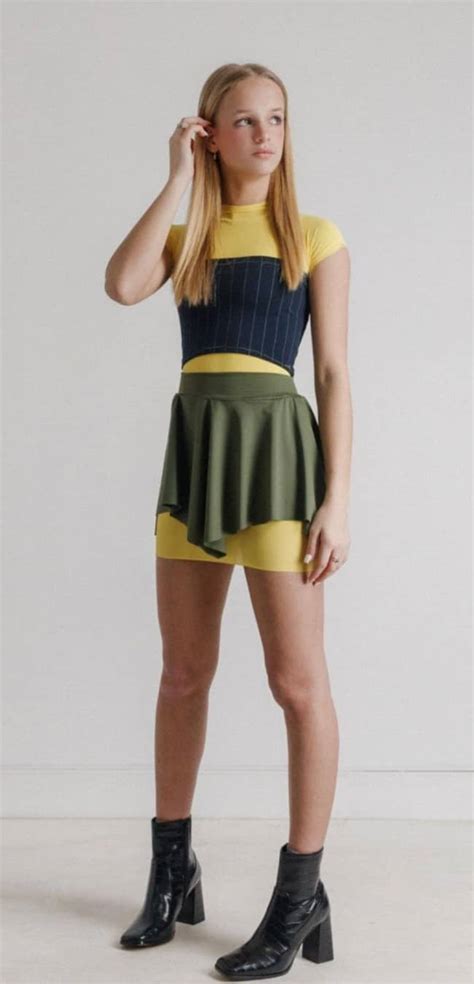 Natalie Grace Bio Age Career Net Worth Single Height Facts