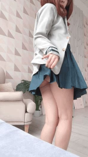 Uraraka Making Some S For Deku ~ Do You Like It ~ By Evenink