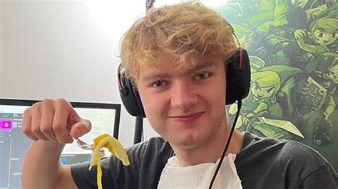 Who Is Tommyinnits Girlfriend The Us Sun