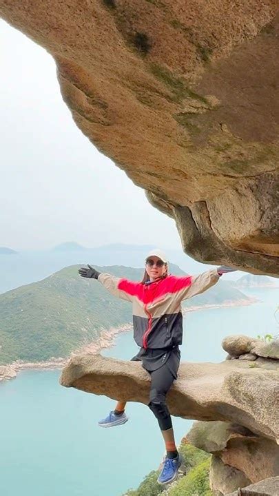 香港网红徒步路线 南岛岛索罟湾一月老石一危坐石一巫婆石。 放飞心情 拥抱自然 徒步登山 奔赴山海 好山好水好心情 Youtube