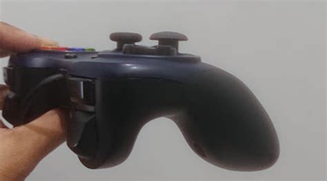 Review Dan Pengalaman Menggunakan Gamepad Murah Logitech F Contohtext