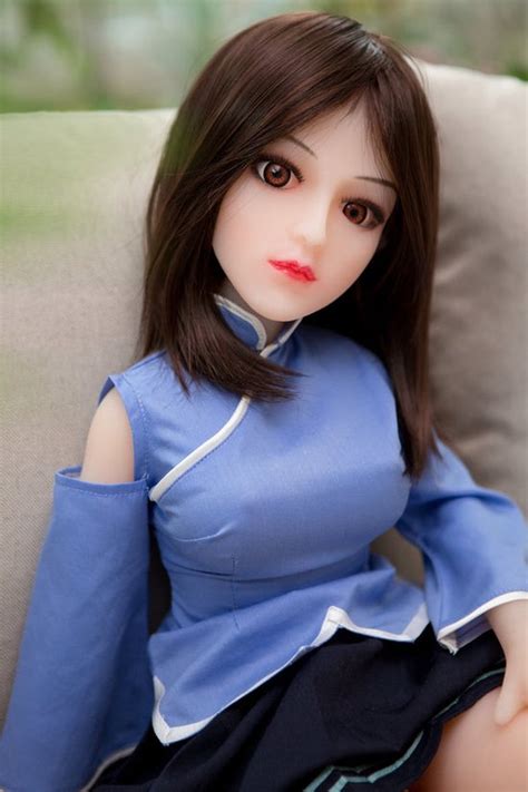 Model Sexpop Loes Levensechte Sekspop Sexdoll Strakke Borsten En