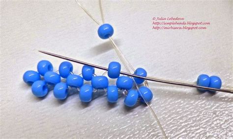 Basics Of Right Angle Weave Part 1 Weaving A Flat Beaded Fabric Bead Weaving Tutorials