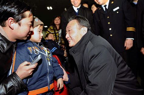 吴邦国同志生平照片 四川在线
