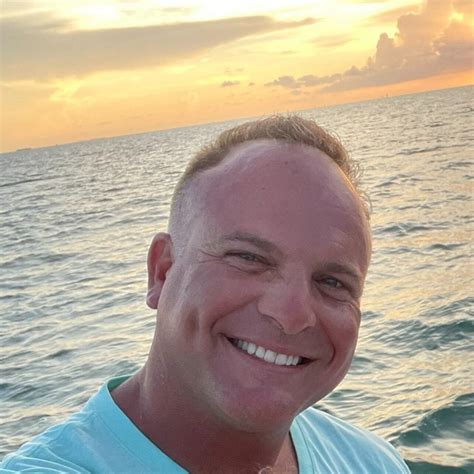 Captain Rich 이슬라모라다 Captain Rich의 리뷰 트립어드바이저