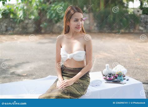 Portrait Asia Therapist Woman Stock Image Image Of Beach Asian