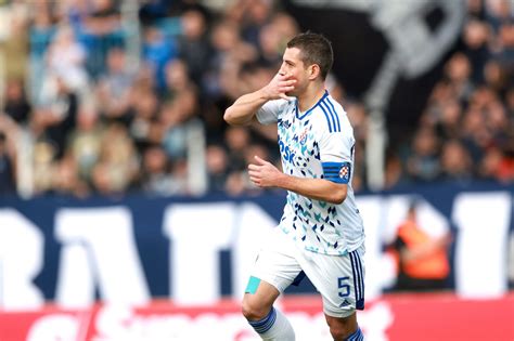 ФОТО Адеми во тимот на колото во Хрватска