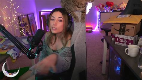 Alinity Denies Twitch Favoritism Rumor In Expletive Laden Clip