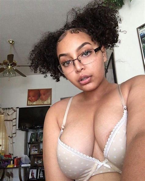 Pretty Shesfreaky