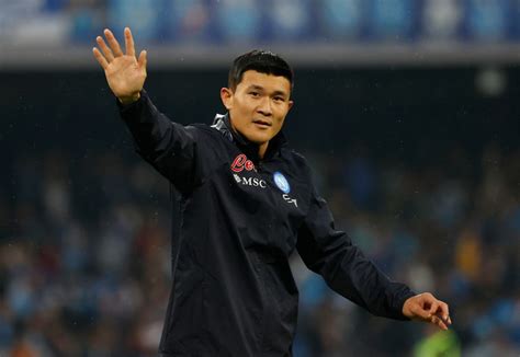 Man Utd Transfer Blow As ‘napoli Offer Kim Min Jae New Contract To Remove £42m Release Clause