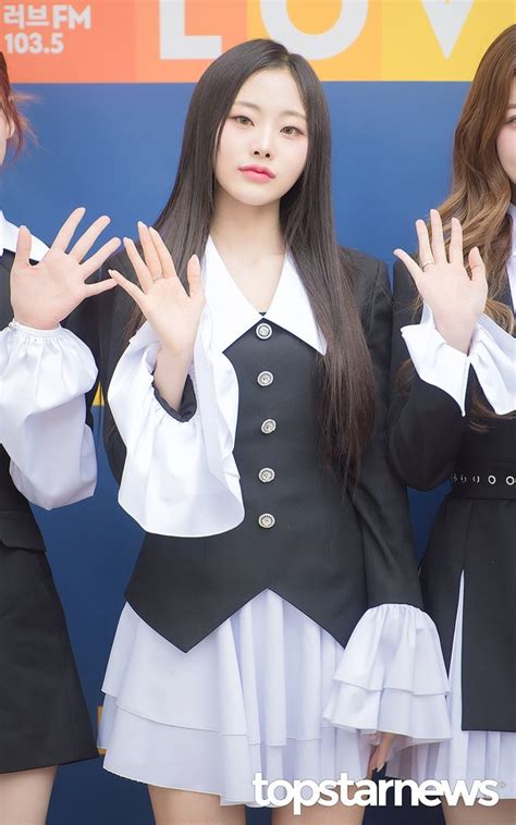 빌리 션 인사는 도도하게 두시탈출 컬투쇼 출근길 [hd포토] 네이트 연예