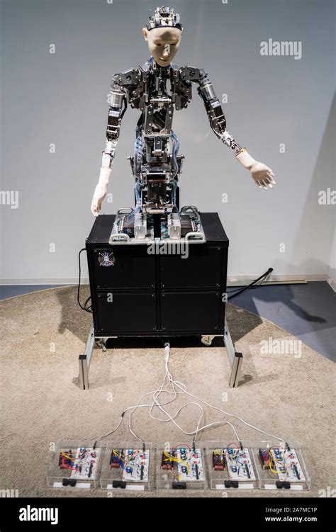 Tokyo Japan 12 Oct 2018 A Humanoid Robot On Display At Miraikan