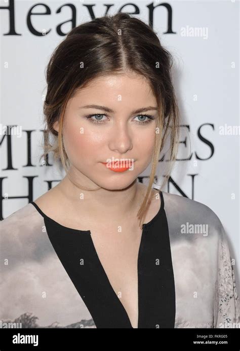 Los Angeles Ca Usa 9th Mar 2016 Sofia Reyes At Arrivals For