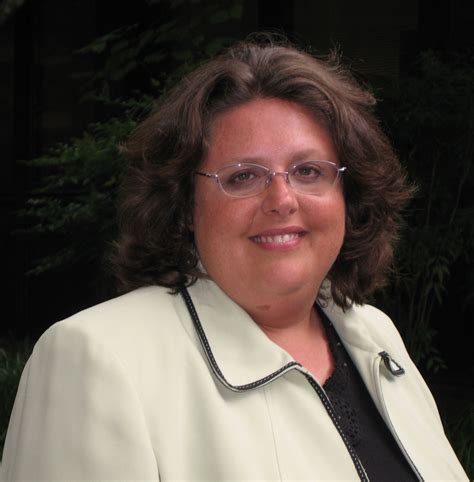 Pictures Of Laurie Wallace