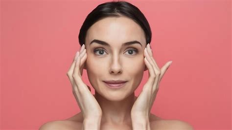 Premium Photo Front Portrait Of The Woman With Beauty Face