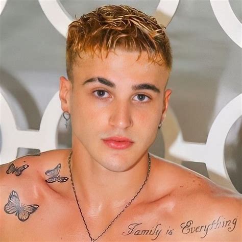 Filipino Guys Best Photo Poses Fine Men Haircuts For Men Cute Guys