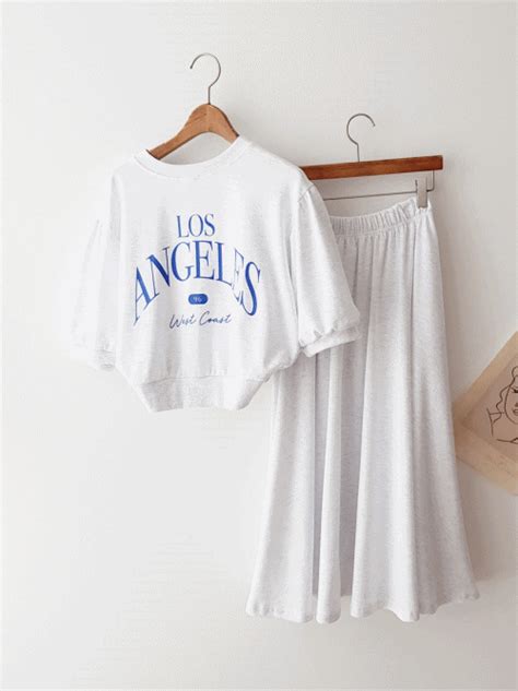 편하고예뻐 Angel 귀여운 아방핏 반팔 맨투맨 티셔츠 밴딩 롱스커트 치마 투피스 여름 데일리 꾸안꾸 세트