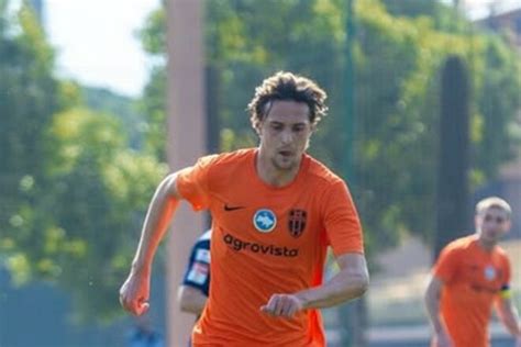 Олександрія проводить спаринг із Фредерісією Стартові склади Читайте на Ukr Net