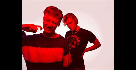 Dbmk Premiere New Single Chains Divine Magazine