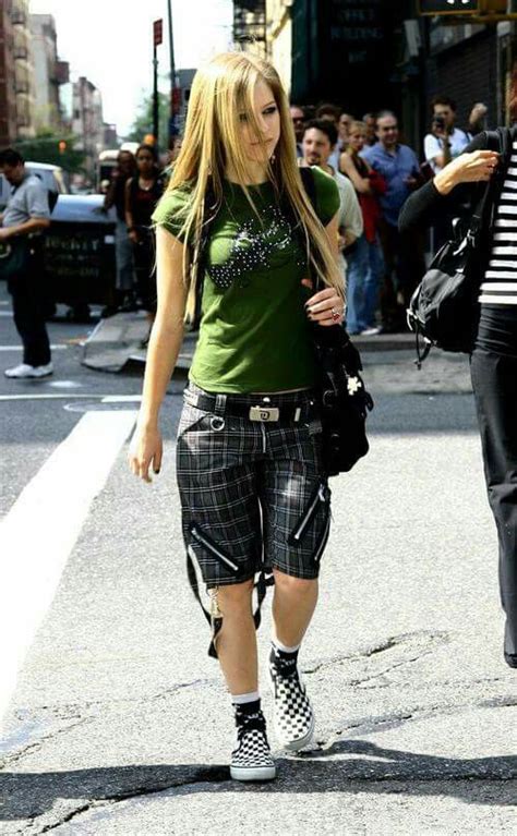 Avril Lavigne Style Clothes