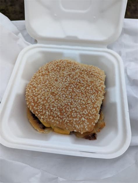 Matt Mathisons Burger Joint Called Mattys Pattys In Toronto Unreal Smash Burgers Rburgers