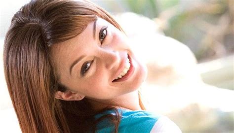 Ashley Doll Biography Wiki Age Height Career Photos And More