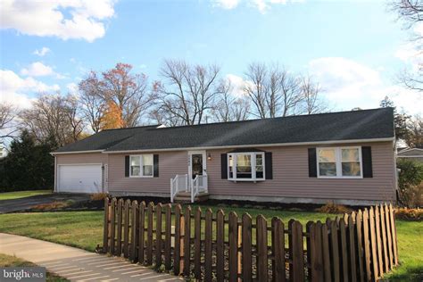 2582 Abby Ln Dover Pa 17315 See Est Value Schools And More