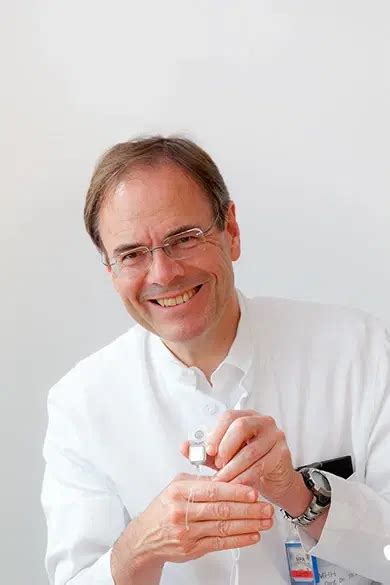 ⁣prof Prof H C Dr Med Thomas Lenarz