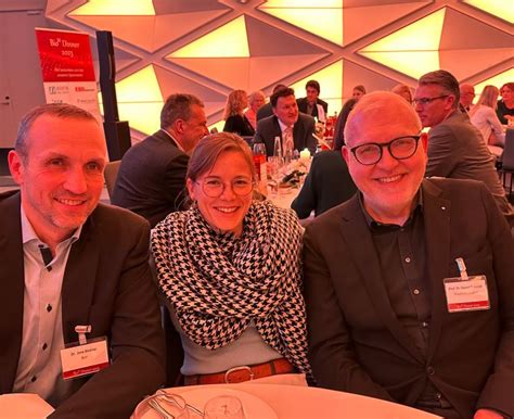 Annelore Hermann On Linkedin Closing 2023 At The Biom Dinner With Jens Wiehler And Harald H H W