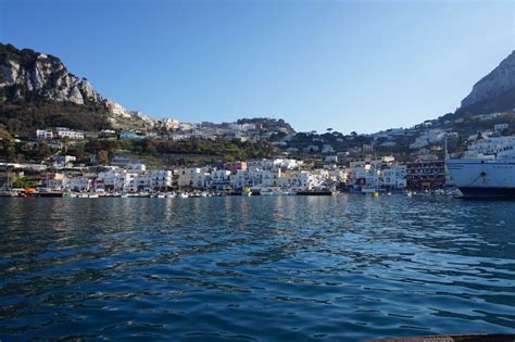 How To Make Javascript A Better Functional Language By Removing Features By Cristian Salcescu