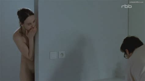 Naked Marina De Van In Je Pense à Vous