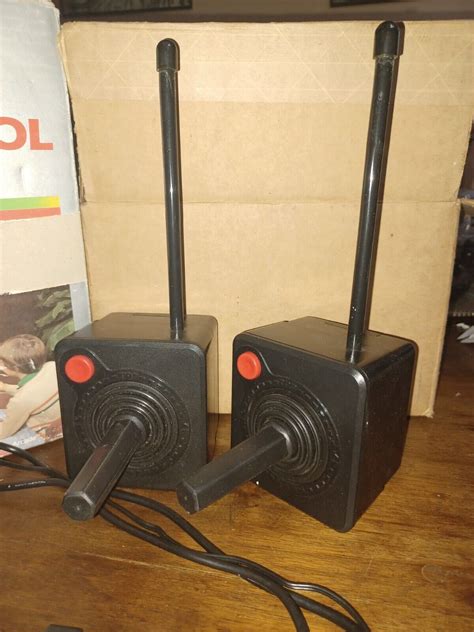 Cx42 Atari 2600 Remote Control Joysticks Fcc Id And Info Atari General Atariage Forums