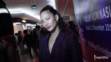 Pesan Di Balik Foto Bugil Tara Basro Yang Jadi Sorotan