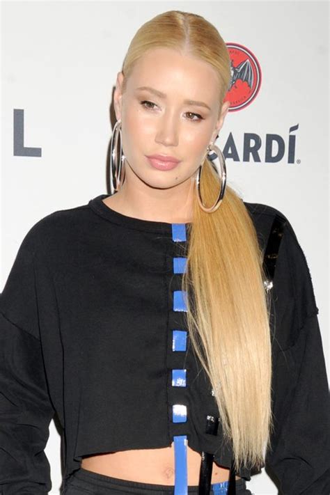 Iggy Azaleas Hairstyles And Hair Colors Steal Her Style