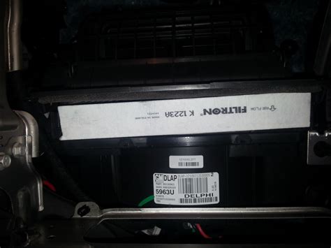 Самостоятельно меняем воздушный и салонный фильтр на Мокке — фотоотчет ...